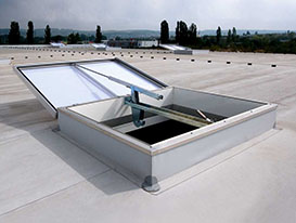 Installateur De Système De Désenfumage Naturel | LANTERLUX